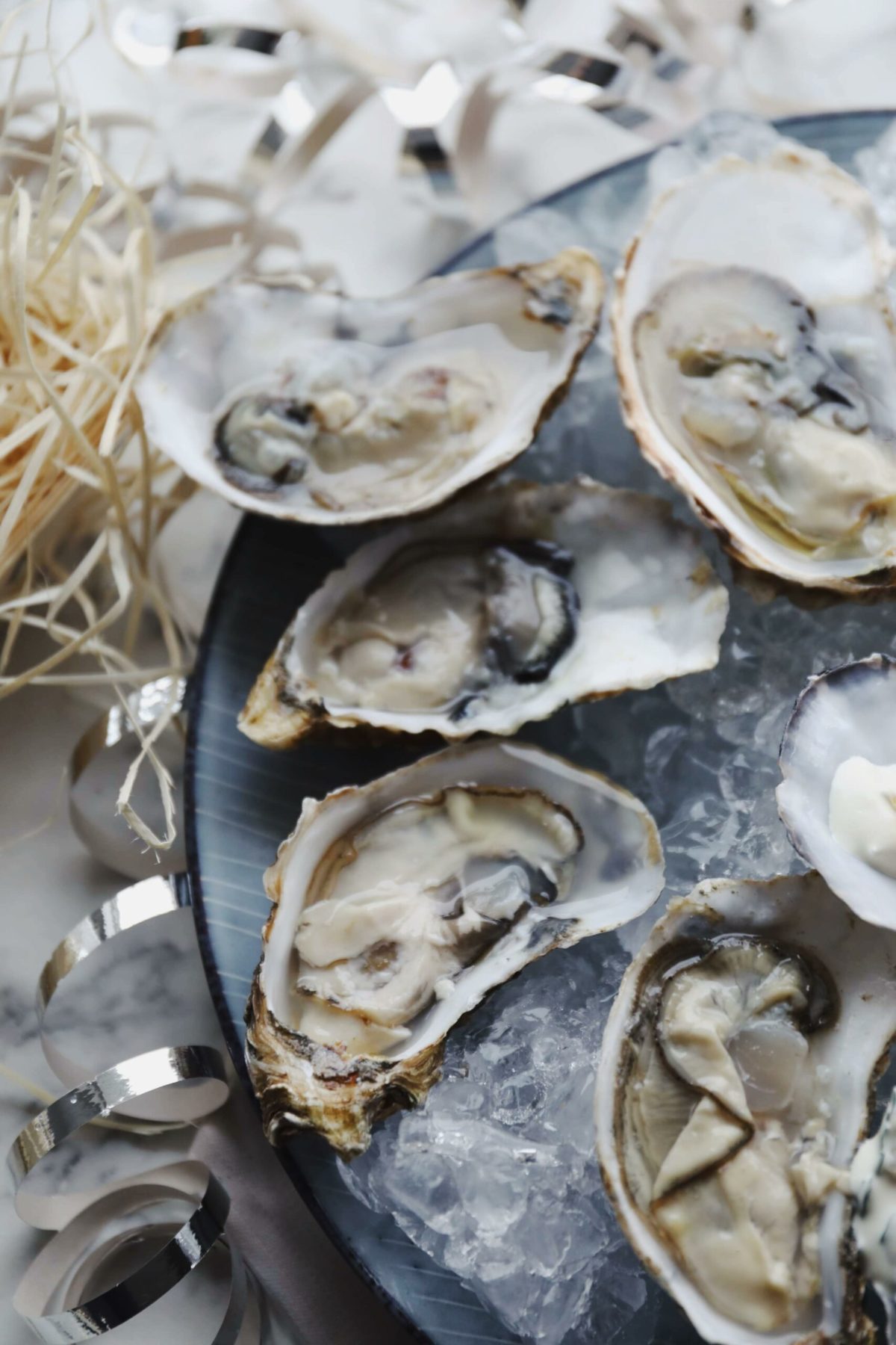 3 x østers - Opskrift på 3 forskellige serveringsforslag til østers.