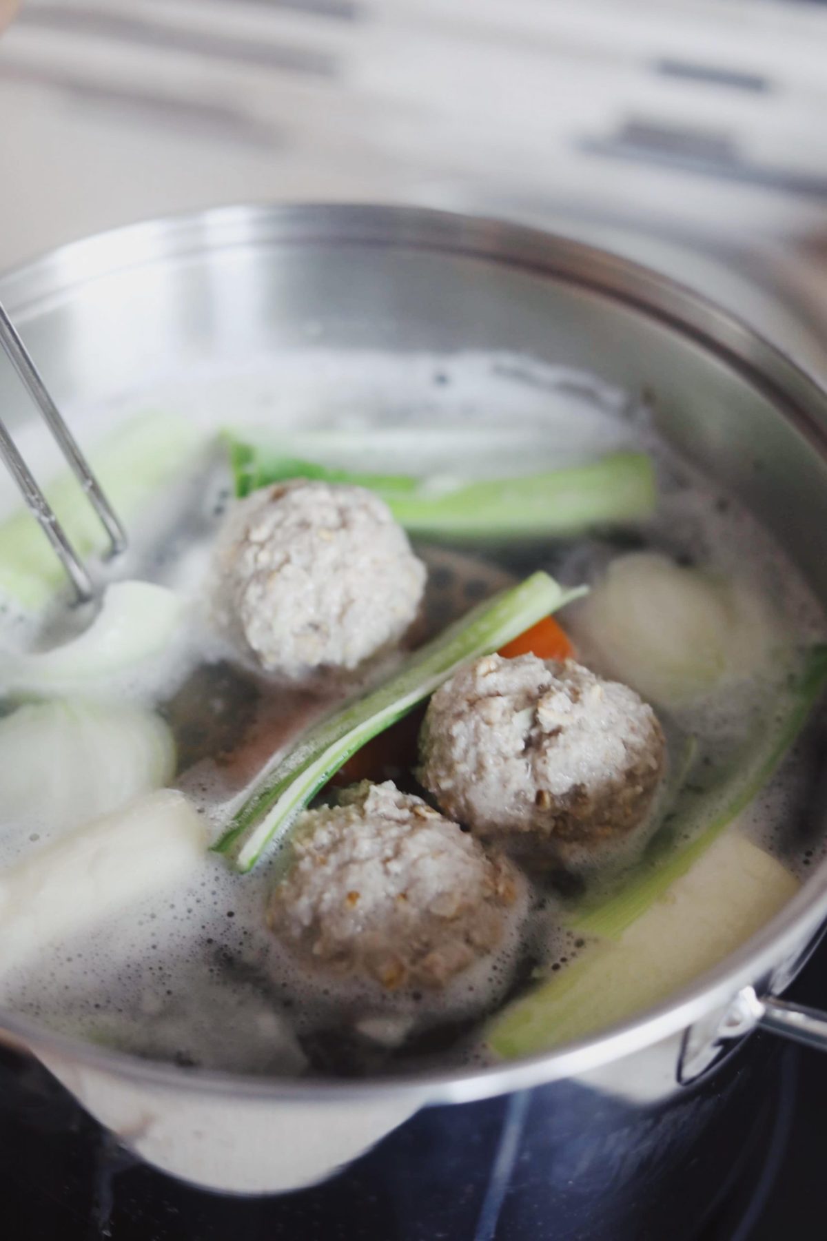 Boller i karry - Opskrift på nem og lækker boller i karry ret