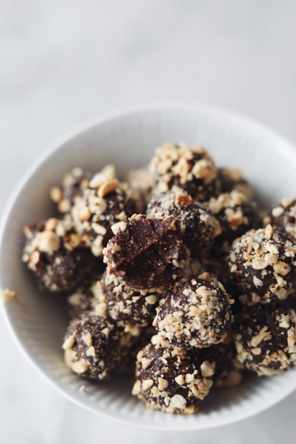 Opskrift på lækre trøfler med mørk chokolade og appelsin Opskrift på lækre trøfler med mørk chokolade og appelsin