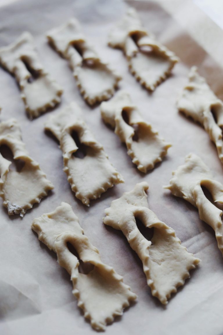 Klejner - Opskrift på store luftige klejner fra Møn.