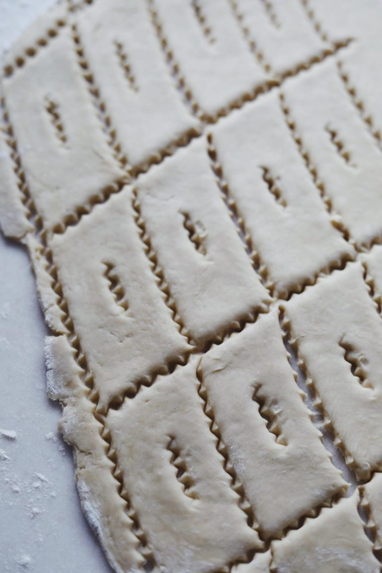 Klejner - Opskrift på store luftige klejner fra Møn.