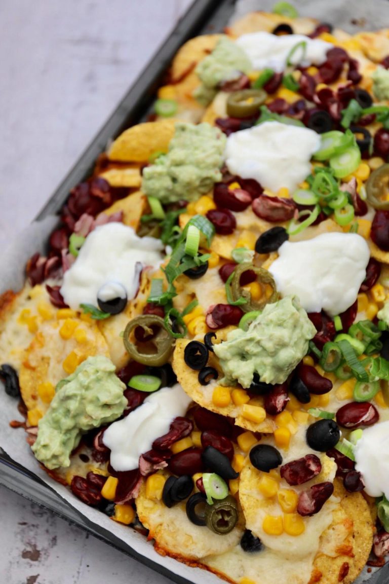 Tacos med fyld - Hjemmebagte tacos med fyld og ananassalsa