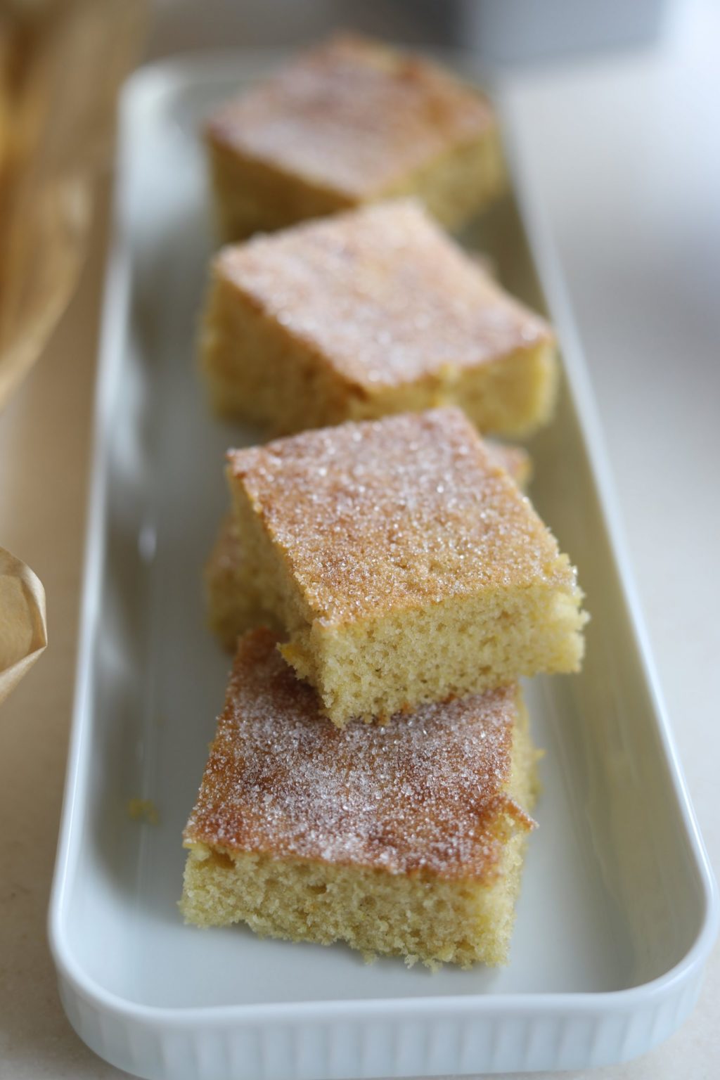 Orangebidder- Opskrift på lækker luftig kage med appelsin og citron