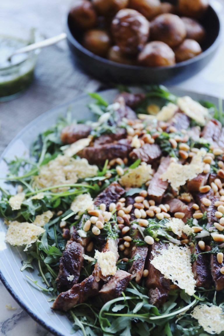 Tagliata - Opskrift på italiensk tagliata med ribeye, parmesan og katofler