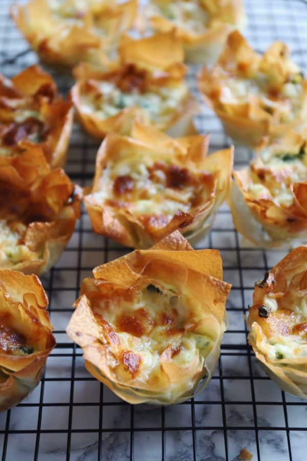 Mini filo tarts with spinach and bacon - Frederikke Wærens