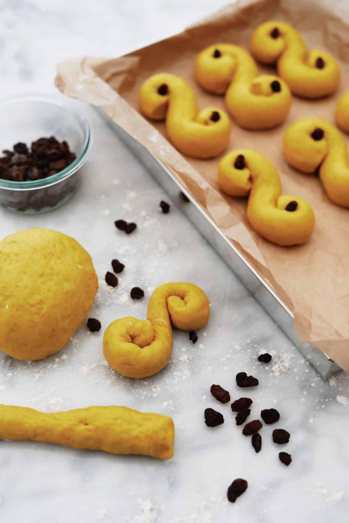 Recipe for delicious, soft and easy Swedish Lucia buns